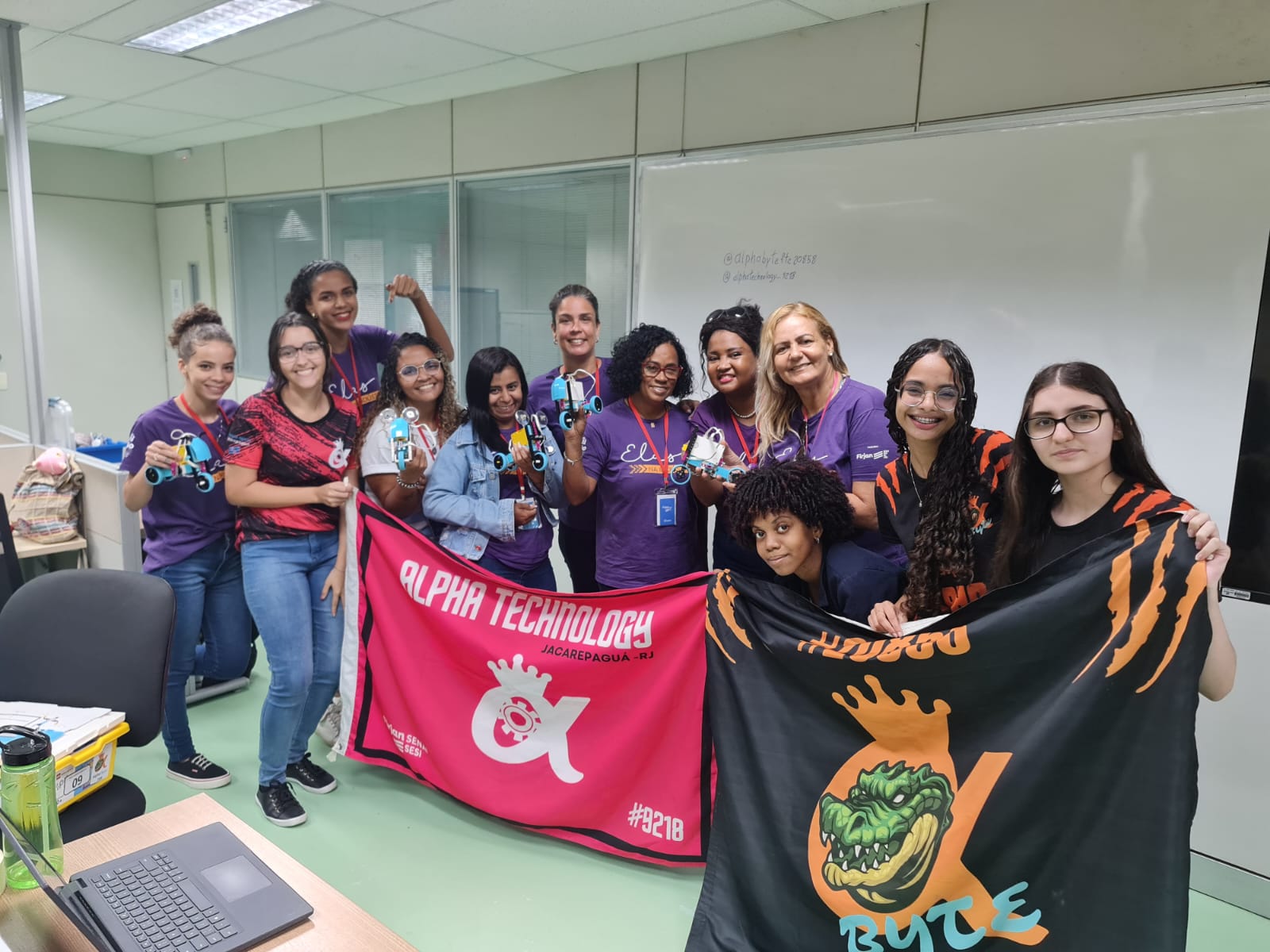 Alpha Technology – Meninas Digitais